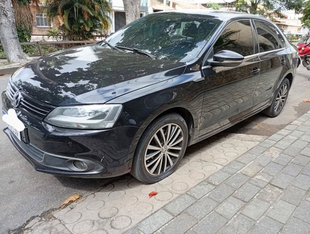 VW JETTA TSI 2.5 GASOLINA AT 2012 - Ronaldo Silva Veículos